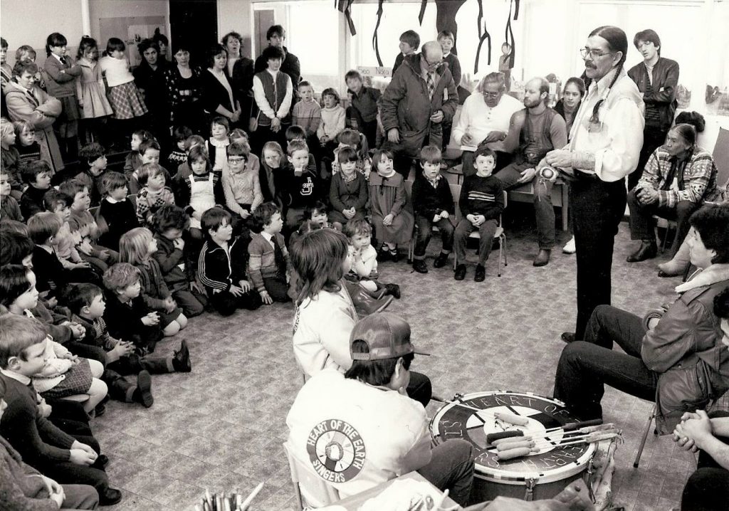 Mapping Native American Presence in Britain – Beyond the Spectacle