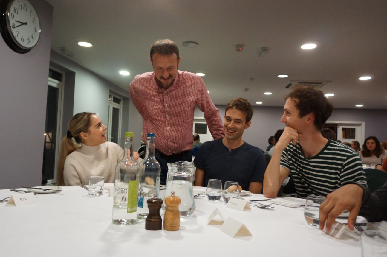 SPS Hever Away Weekend – School of Physical Sciences at Kent Blog