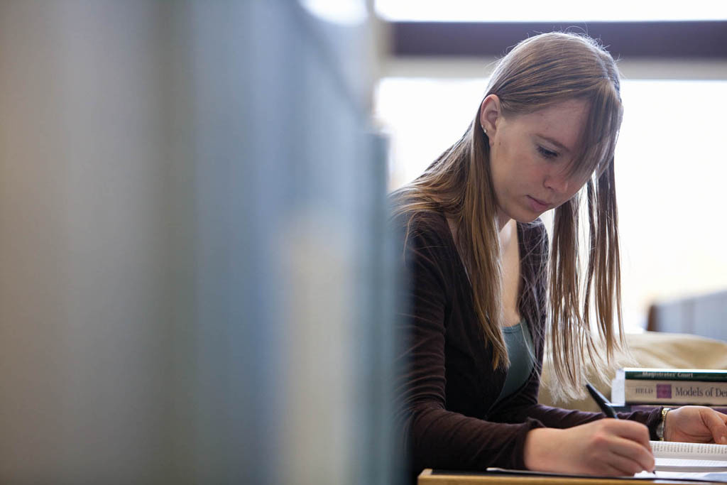 Professional writers enhance students’ academic writing skills | Staff ...