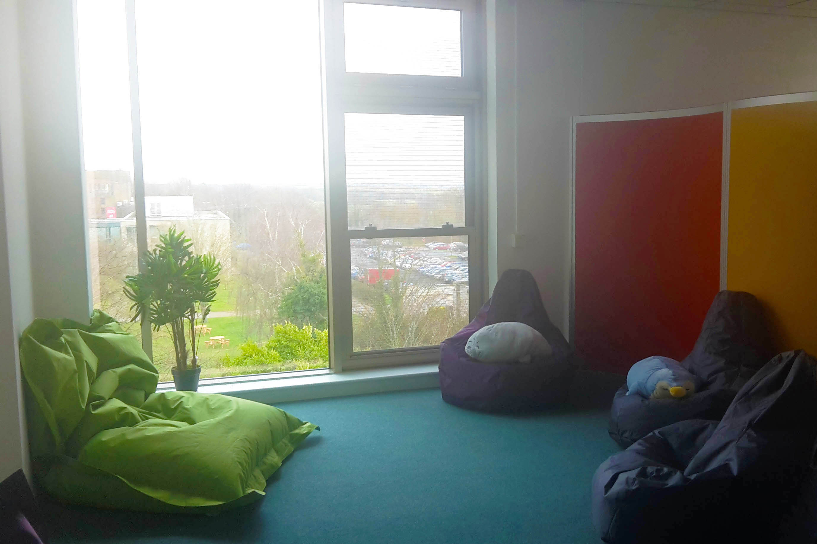 Try out the Templeman Library's Chill Out Zone - University of Kent