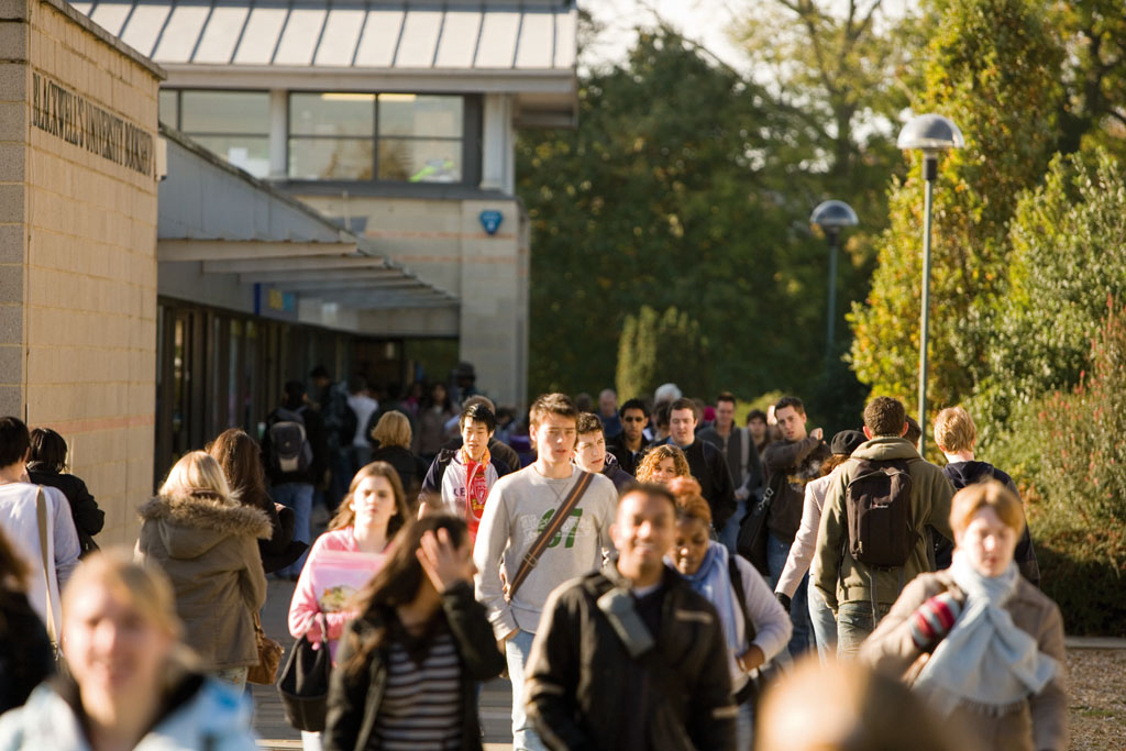 Returning Students- Registration | Staff and Student News