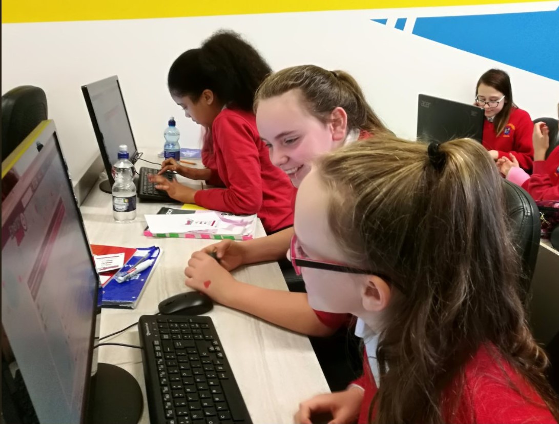 Engage school pupils with your research for a chance to win £500 ...