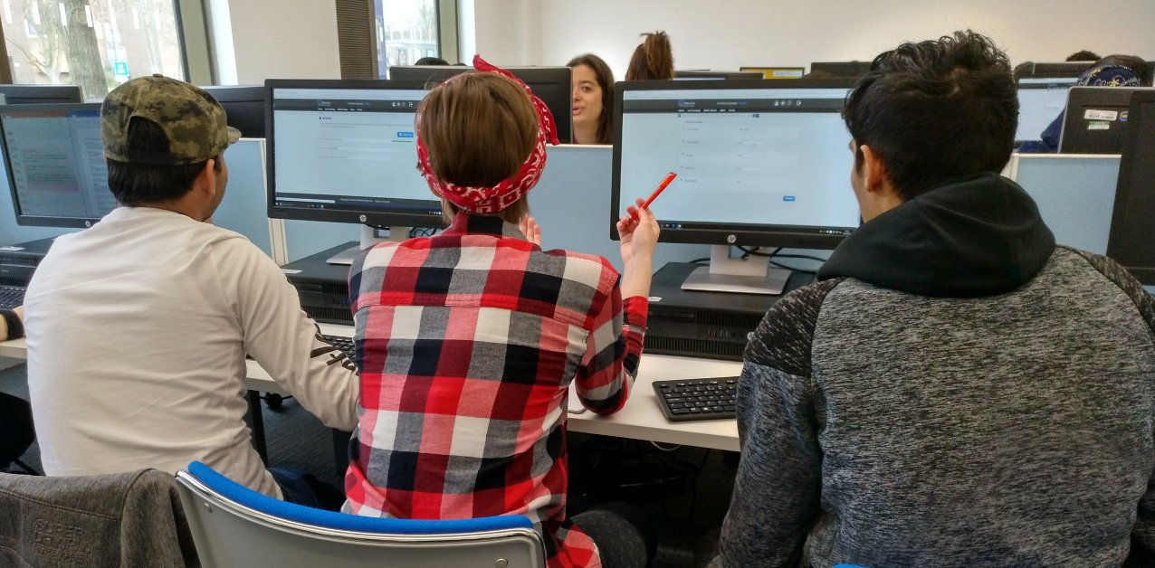 Volunteers needed for English Hub for Refugees project | Staff and ...